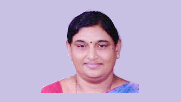 முன்னாள் அதிமுக பெண் எம்எல்ஏ அதிரடி கைது! - AIADMK female MLA - Asianet ...