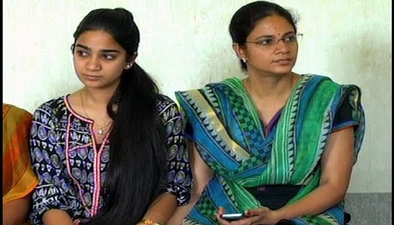 రేవంత్ రెడ్డి అరెస్ట్‌‌పై కూతురు నైమిషా రెడ్డి ఏమన్నారంటే... - revanth ...