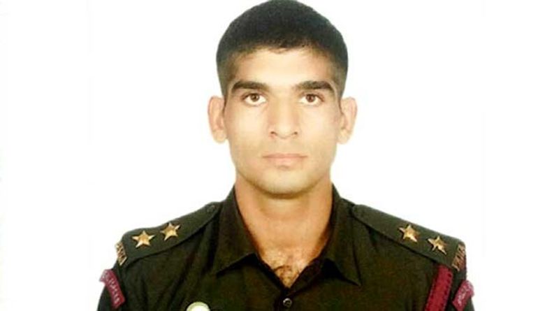 Captain Pawan Kumar, Shaurya Chakra, laid down his life fighting ...