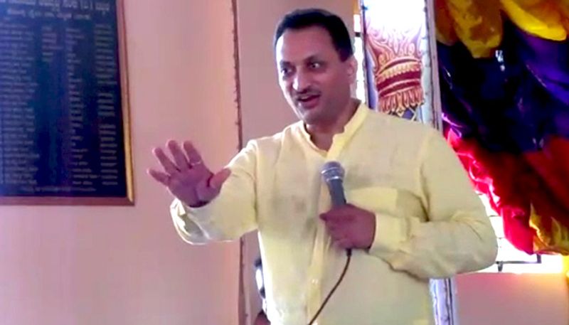 Ananth Kumar Hegde: Where is the proof that Rahul is Rajiv Gandhi's son?