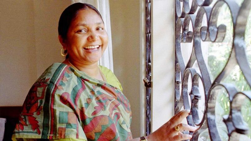 Phoolan Devi’s Biography | Birth | Education | Family | Marriage | Life ...