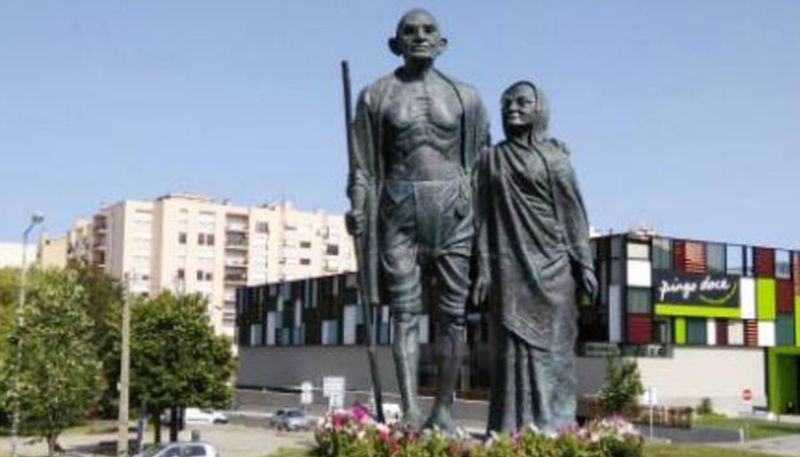 Gandhi 150: His 20 famous statues across the world - gandhi 150 his 20 ...