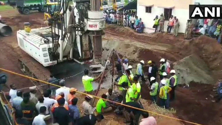 rescue operation 2 year old child sujith wilson fell into 100 feet deep ...