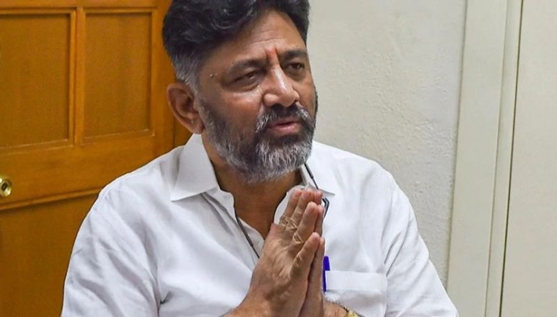 ಆಸ್ಪತ್ರೆಗೆ ದಾಖಲಾಗಿರುವ ಡಿಕೆಶಿಗೆ ಏನಾಗಿದೆ? ವಿವರಣೆ ನೀಡಿದ ಅಪೋಲೋ ಡಾಕ್ಟರ್ ...