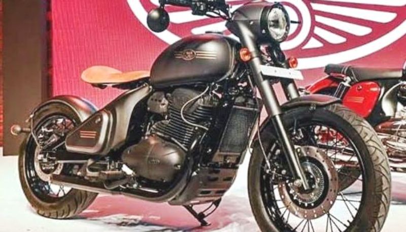 കാത്തിരുന്നു കാത്തിരുന്ന് ഒടുവില്‍ ജാവ മൂന്നാമനും നിരത്തിലേക്ക്! | Jawa ...