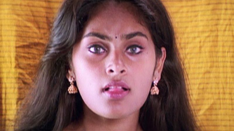 15 வயதில் சூர்யா பட ஹீரோயின்... 23 வயதில் திருமணம்..! மகன் மற்றும் ...