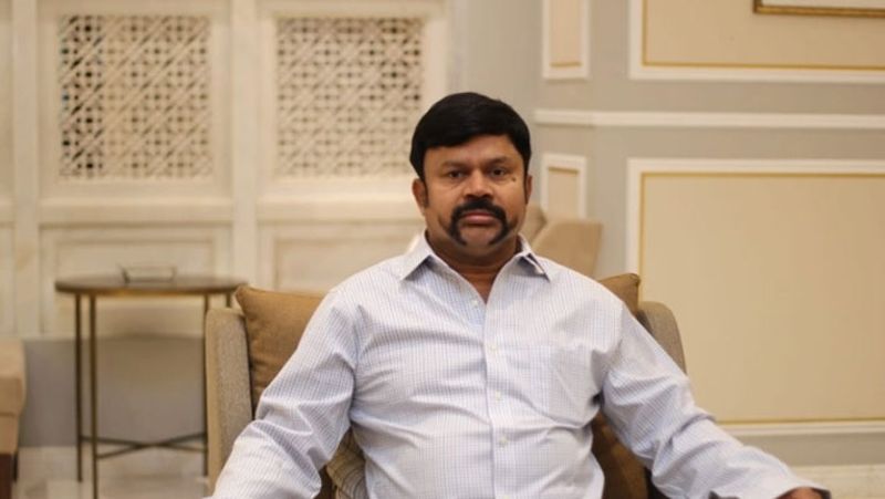 KC Palanisamy: அரசியல் களம் அதிமுக - திமுக தொடரனும்னா.. இது நடந்தே ...