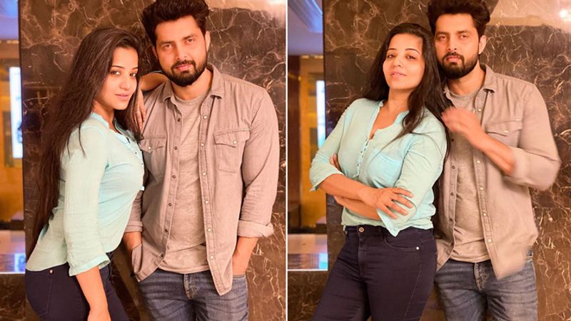 शादी के तीन साल बाद मोनालिसा का इस शख्स ने चुराया दिल, साथ में दिए शानदार पोज | Monalisa Aka ...