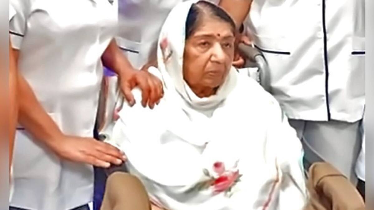 Did you know Lata Mangeshkar was given slow poison years ago? Read this ... Did you know Lata Mangeshkar was given slow poison years ago? Read this ...