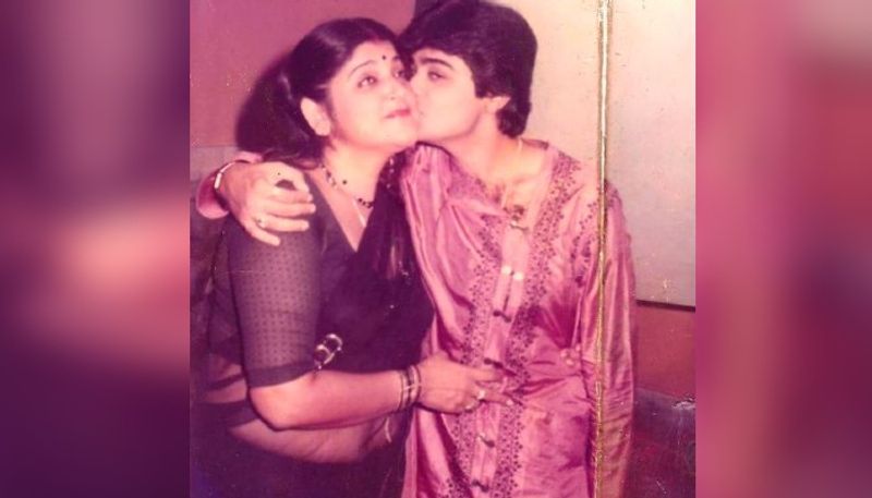 মা কে হারিয়েছেন বহুদিন, তবুও তাঁর স্নেহের হাত আজও রয়েছে প্রসেনজিতের সঙ্গে | Prosenjit ...