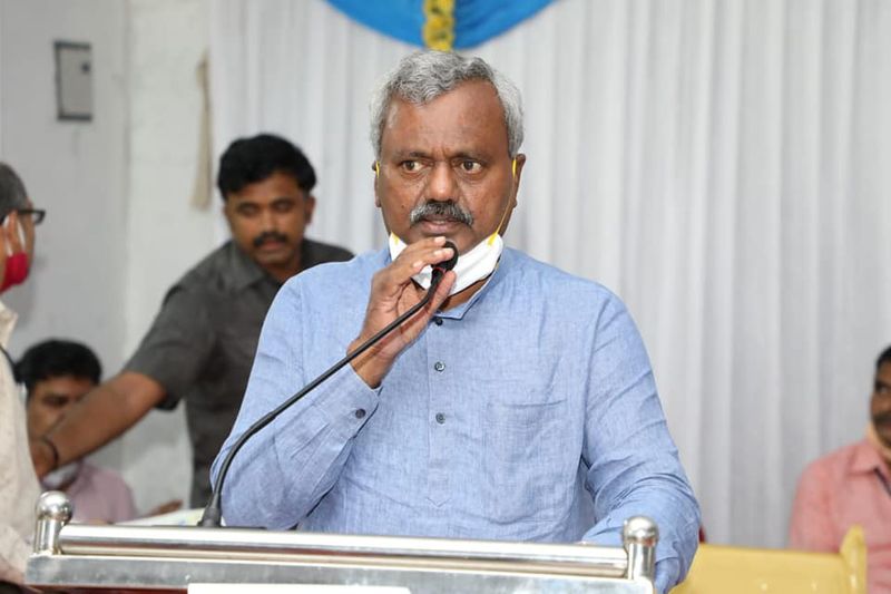 ST Somashekar: ಶ್ರೀ ಗುರುರಾಘವೇಂದ್ರ ಬ್ಯಾಂಕ್‌ನಲ್ಲಿ ಅಕ್ರಮ ಎಸಗಿದವರ ಆಸ್ತಿ ...