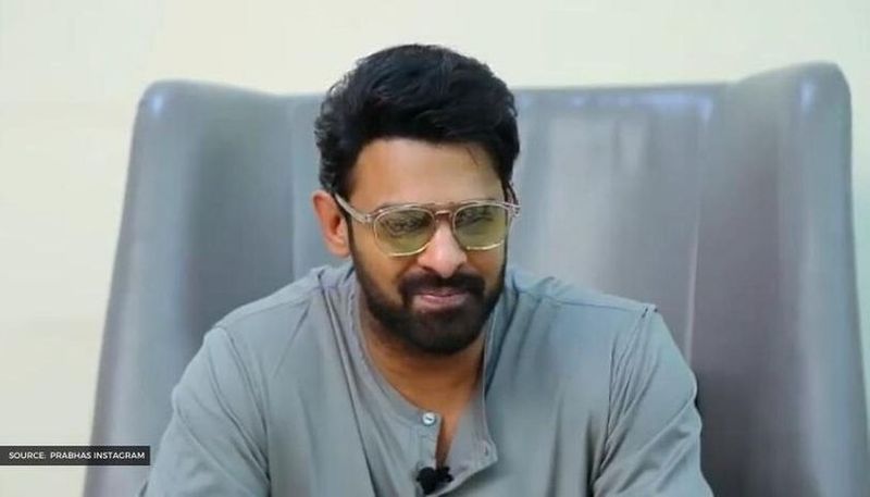 ప్రభాస్ కు టెమ్టింగ్ ఆఫర్ ఇచ్చిన భారీ బ్యానర్.. కానీ! | Yash Raj Films ...