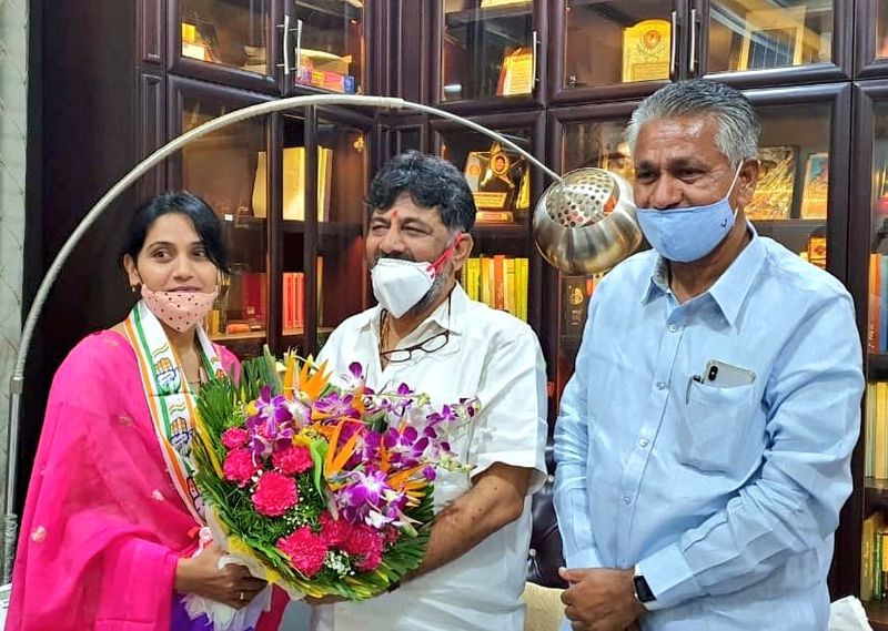 Karnataka bypolls: Congress finalises Kusuma as RR Nagar candidate