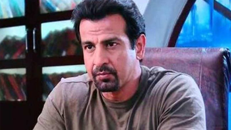 Ronit Roy’s Biography | Birth | Education | Family | Marriage | Debut ...