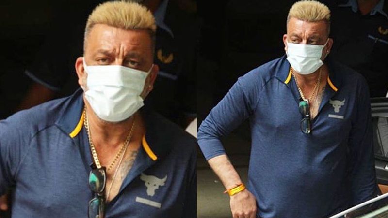 आंखों में गुस्सा और भूरे बाल में दिखे संजय दत्त, गले में थी भारी सोने ...