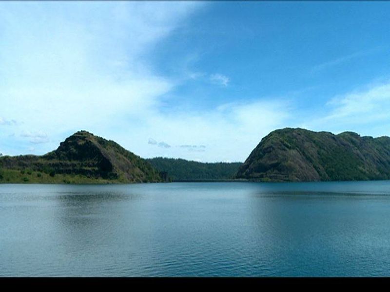 ഒരു പതിറ്റാണ്ട് പിന്നിട്ടിട്ടും നിര്‍മ്മാണം പൂര്‍ത്തിയാകാതെ ഇടുക്കി ...