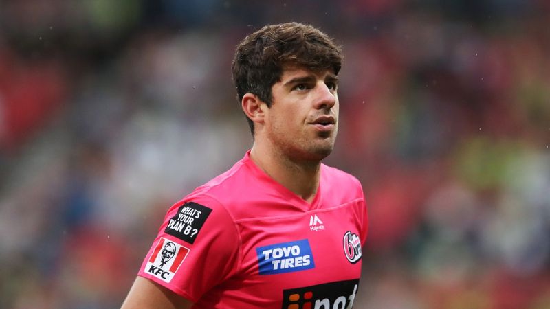 BBL 2023-24: Moises Henriques stands firm amid clean catch controversy ...