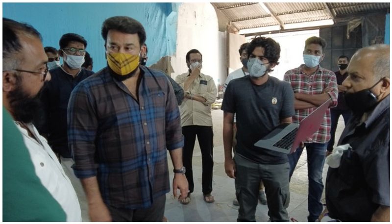 'ബറോസ്' തുടങ്ങുന്നു, മോഹൻലാലും ജിജോയും ചര്‍ച്ചയില്‍! | Mohanlal film ...