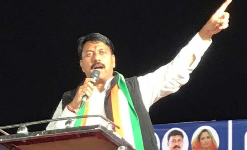 गुजरात निकाय चुनाव में कांग्रेस की शर्मनाक हार, प्रदेश अध्यक्ष समेत कई ...