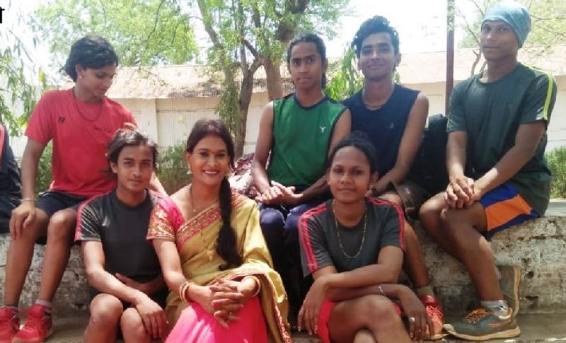 छत्तीसगढ़ के लिए ऐतिहासिक दिन: पहली बार किसी राज्य में 13 किन्नर पुलि‍स ...