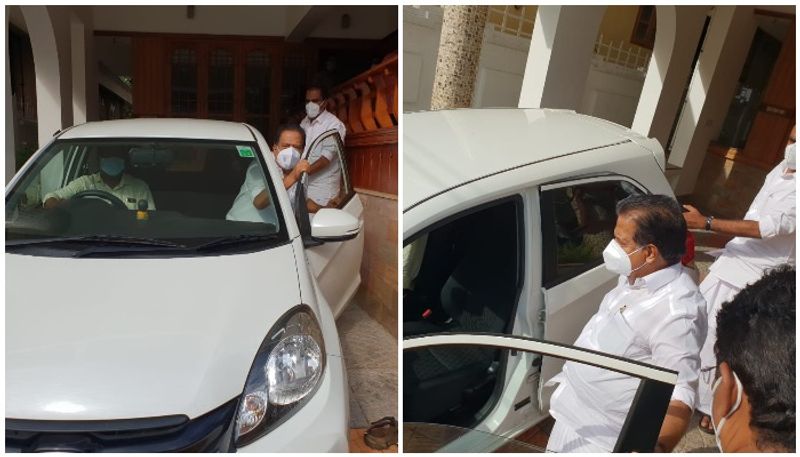 'ഈ അച്ഛന്റെ മകനായി പിറന്നതാണ്‌ എന്റെ ഏറ്റവും വലിയ ഭാഗ്യം'; രമേശ് ചെന്നിത്തലക്ക് ...