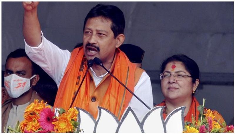 റജീബ് ബാനർജിയും ബിജെപി വിടുന്നു? തൃണമൂലിലേക്ക് കൂടുതൽ പേ ...