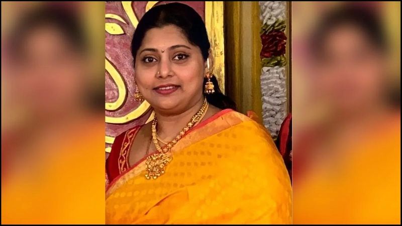 பிரபல நடிகர் ஹம்சவிர்தனின் மனைவி கொரோனாவால் மரணம்..! | actor ...