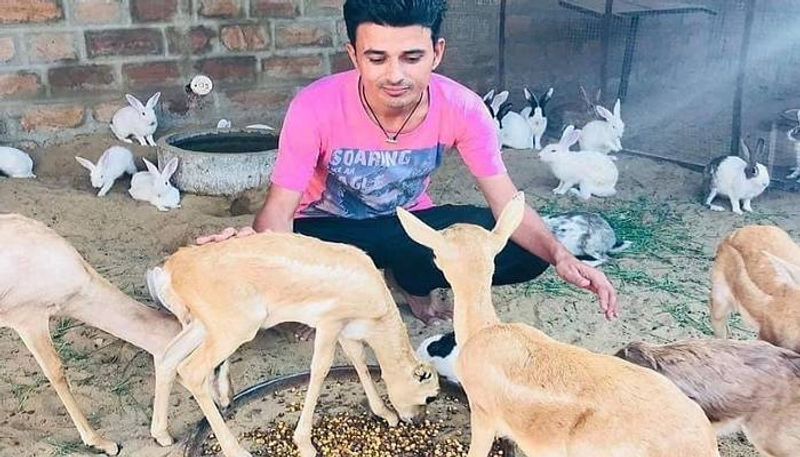 കേൾക്കാനോ സംസാരിക്കാനോ കഴിയില്ല, പക്ഷേ, ചുറ്റിലുമുള്ള പക്ഷികൾക്കും മൃ ഗങ്ങൾക്കും ശബ്ദമാണിവ ...