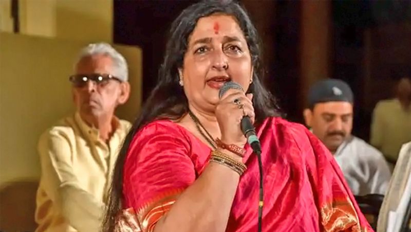 Anuradha Paudwal’s Biography | Birth | Education | Family | Marriage ...