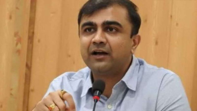 रैन बसेरे के निरीक्षण पर पहुंचे लखनऊ DM से बोली महिला- 'अहमद ने ...