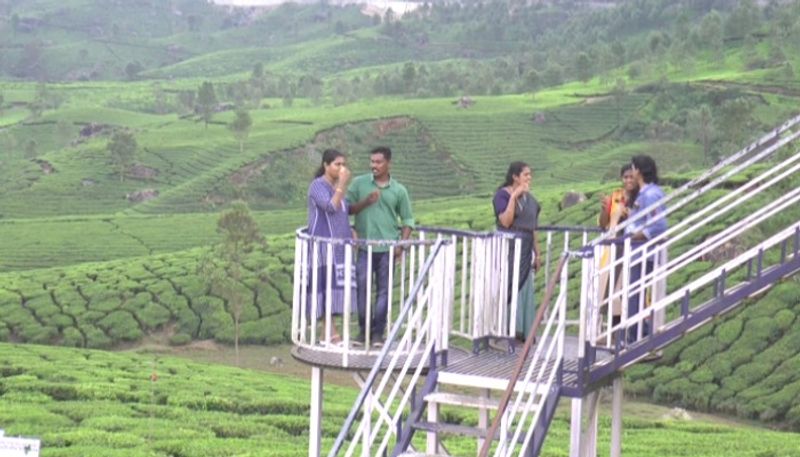 മൂന്നാർ ബോട്ടിമെട്ട് റോഡിൽ പുത്തൻ കാഴ്ചയൊരുക്കി ലോക്കാട് വ്യൂപോയിന്റ് ...