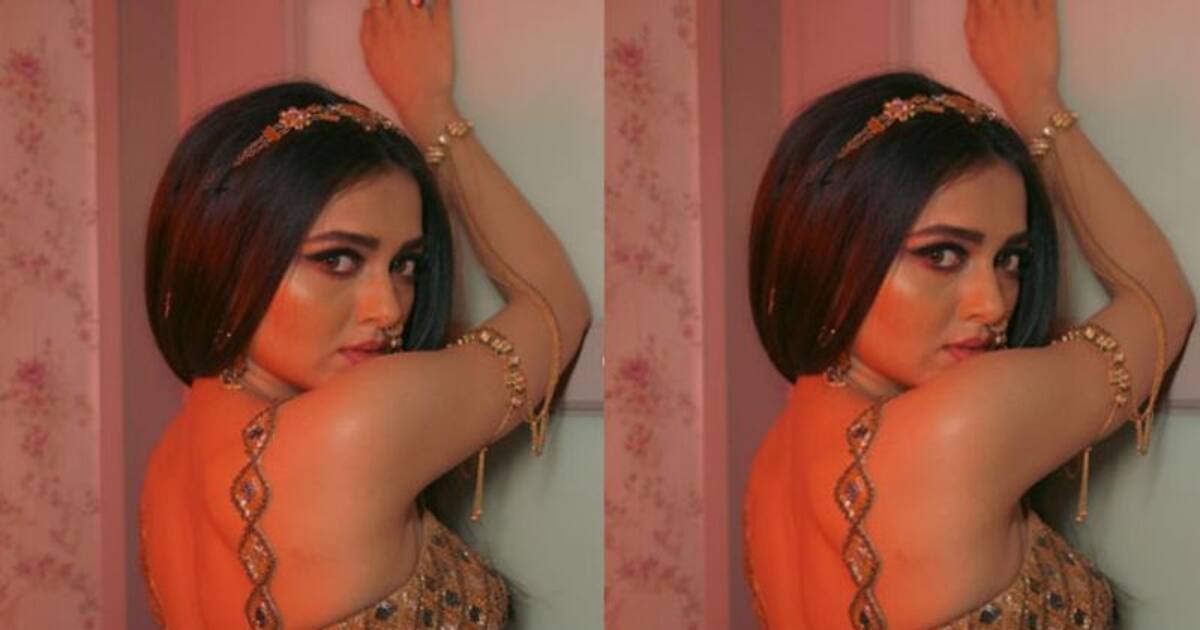 Tejasswi Prakash ने लिया सेक्सी Naagin अवतार, फोटोज देख करण कुंद्रा की ... Tejasswi Prakash ने लिया सेक्सी Naagin अवतार, फोटोज देख करण कुंद्रा की ...