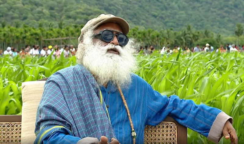 सद्गुरु ने वायनाड हादसे पर जताया दुख, मनु भाकर को दोहरी उपलब्धि पर दी ...