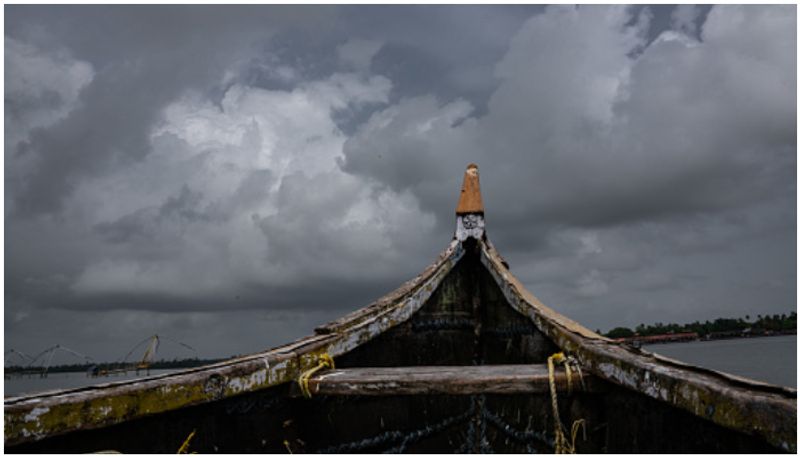 Kerala News Highlights: Heavy rains to continue in Kerala; Yellow alert ...