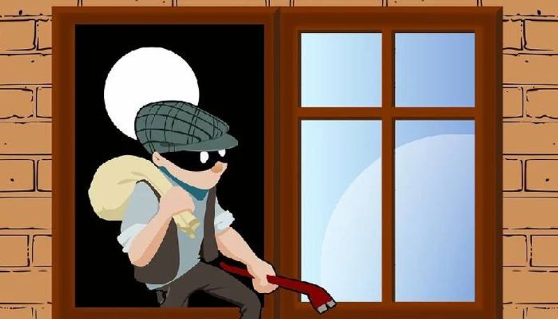Tamil Nadu: Thief robs retired teacher's home, leaves apology note ...
