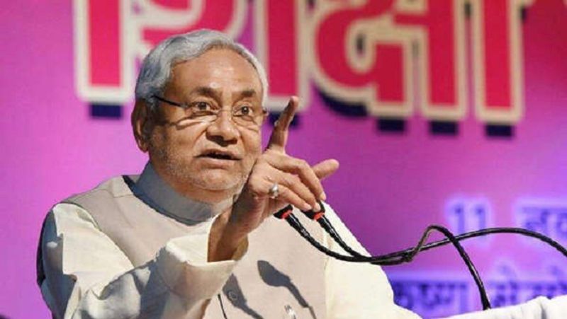 Bihar Political Crisis: Nitish Kumar to sack RJD ministers on Sunday ...