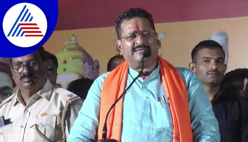 Gadag: ಯಡಿಯೂರಪ್ಪಗೆ ಆಮಂತ್ರಣ ನೀಡಬೇಕಾ?: ಶಾಸಕ ಬಸನಗೌಡ ಪಾಟೀಲ ಯತ್ನಾಳ - mla ...