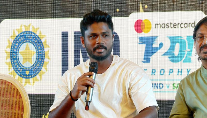 'സ്റ്റേഡിയത്തിൽ പ്രതിഷേധം ഉണ്ടാകരുത്, മത്സരം ആഘോഷമാക്കൂ'; ആരാധകരോട് ...