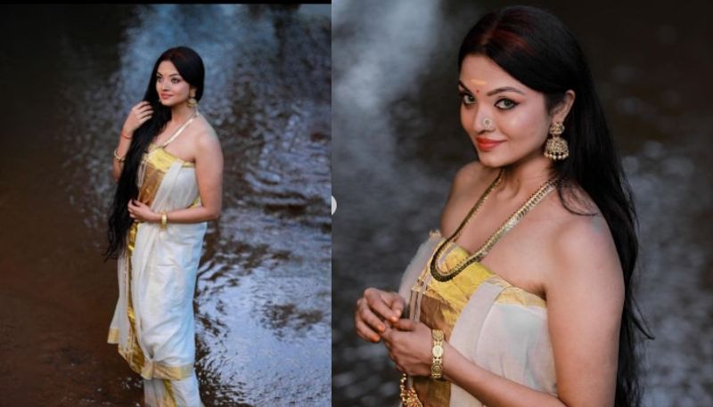 'ഒരു തീപൊരിയിൽ നിന്ന് വൻ നാളമായി കത്തി ജ്വലിക്കുന്ന പെണ്ണ്'; തമ്പ്രാട്ടി ലുക്കിൽ സൂര്യ - bigg ...