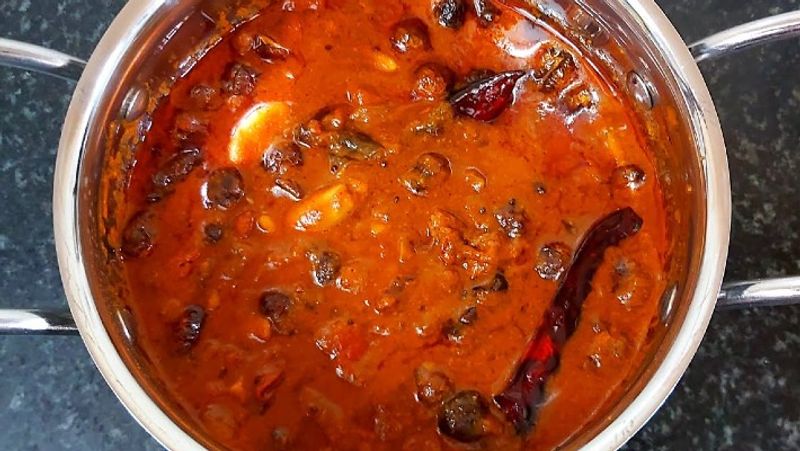 Vatha Kulambu : மணமணக்கும் கல்யாண வீட்டு வத்தக் குழம்பு செய்வோமா? | How ...