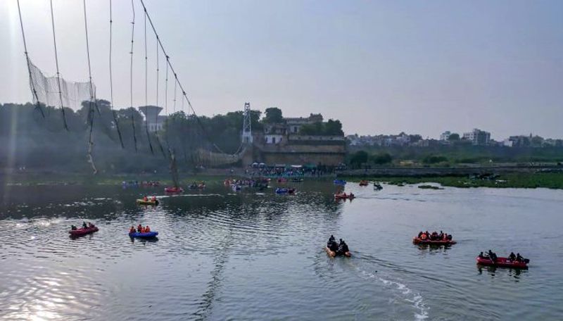 Morbi bridge collapse: Police file 1,262-page charge sheet; Oreva group's Jaysukh Patel included ...