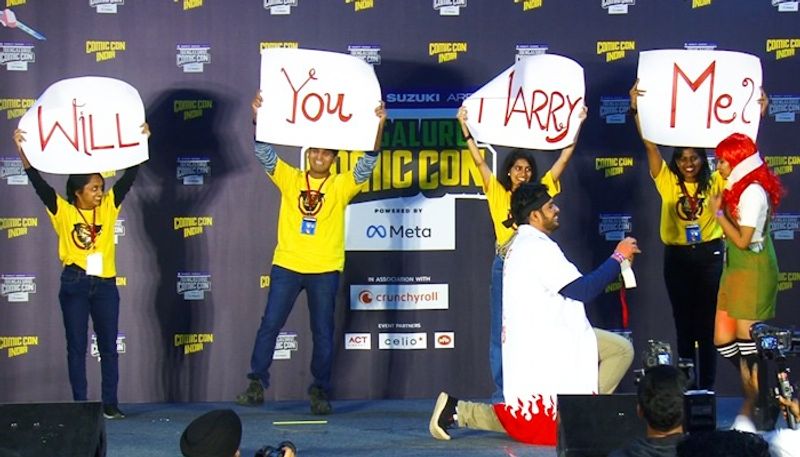 Love is in the air: Bengaluru Comic Con saw 'AWW' moment as Cosplay ...