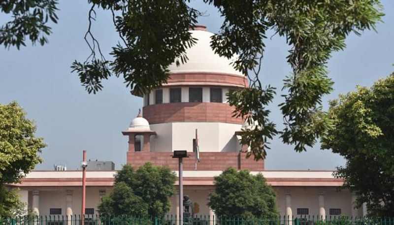 Supreme Court to set up 3-judge bench to hear Karnataka Hijab ban row- Asianet Newsable