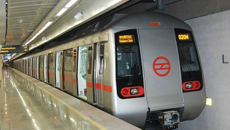 Delhi Metro introduces QR code-based paper tickets; Here's how to use ...