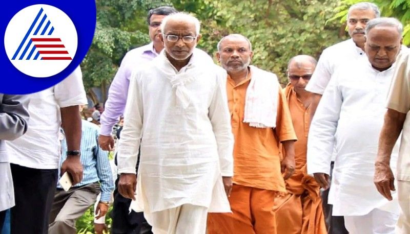 Sri Siddeshwar swamiji: ಪ್ರವಚನದಿಂದ ಸನ್ಮಾರ್ಗ ತೋರಿದ ಮಹಾ ಸಂತ | A Great ...