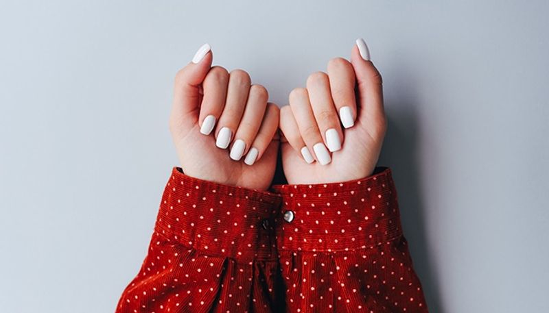 గోర్లు అందంగా, ఆరోగ్యంగా ఉండాలంటే వీటిని ఖచ్చితంగా తినండి.. - Improve ...