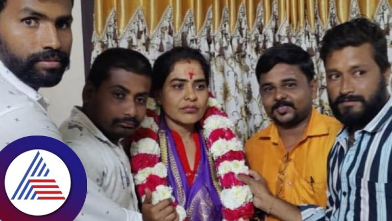 PSI Recruitment Scam: ಜೈಲಿಂದ ಹೊರಬಂದ ಕಿಂಗ್‌ಪಿನ್ ದಿವ್ಯಾ ಹಾಗರಗಿಗೆ ಭವ್ಯ ...
