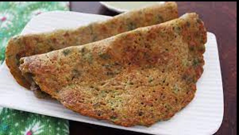 Rava Adai Dosa Recipe : 1 கப் ரவை இருக்கா.. சூப்பரான அடை தோசை இப்படி ...