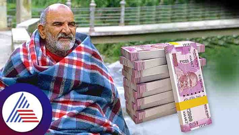 ಶ್ರೀಮಂತರಾಗೋಕೆ ಏನ್ ಮಾಡ್ಬೇಕು? Neem Karoli Baba ನೀಡಿದ ಟಿಪ್ಸ್ ಇಲ್ಲಿವೆ ...