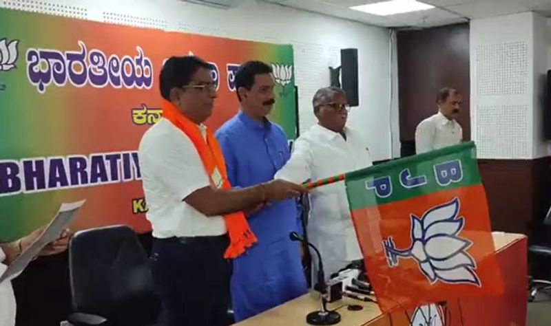 Setback for Arvind Kejriwal, former Bengaluru top cop Bhaskar Rao quits ...